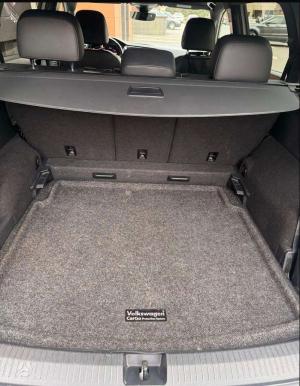 Balts Volkswagen Tiguan Allspace 2019 Viļņa, ar dzinēja tilpumu 2.00 L un nobraukumu 167 tūkst. km par 18900 €, foto 16 vietnē AUTOMOTO.COM.LV