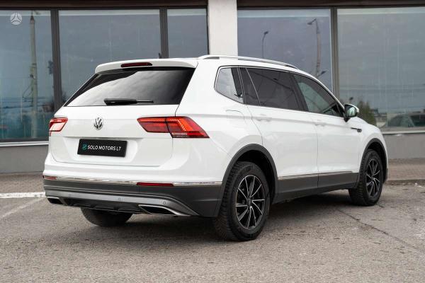 Белый Фольксваген Tiguan Allspace 2019 в Вильнюс, объемом двигателя 1.97 л и пробегом 186 тыс. км за 16950 €, фото 4 на AUTOMOTO.COM.LV