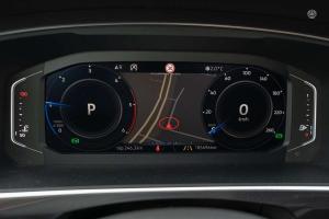 White Volkswagen Tiguan Allspace 2019 in Vilnius, with an engine capacity of 1.97 L and mileage of 186 thousand km for 16950 €, photo 24 on AUTOMOTO.COM.LV