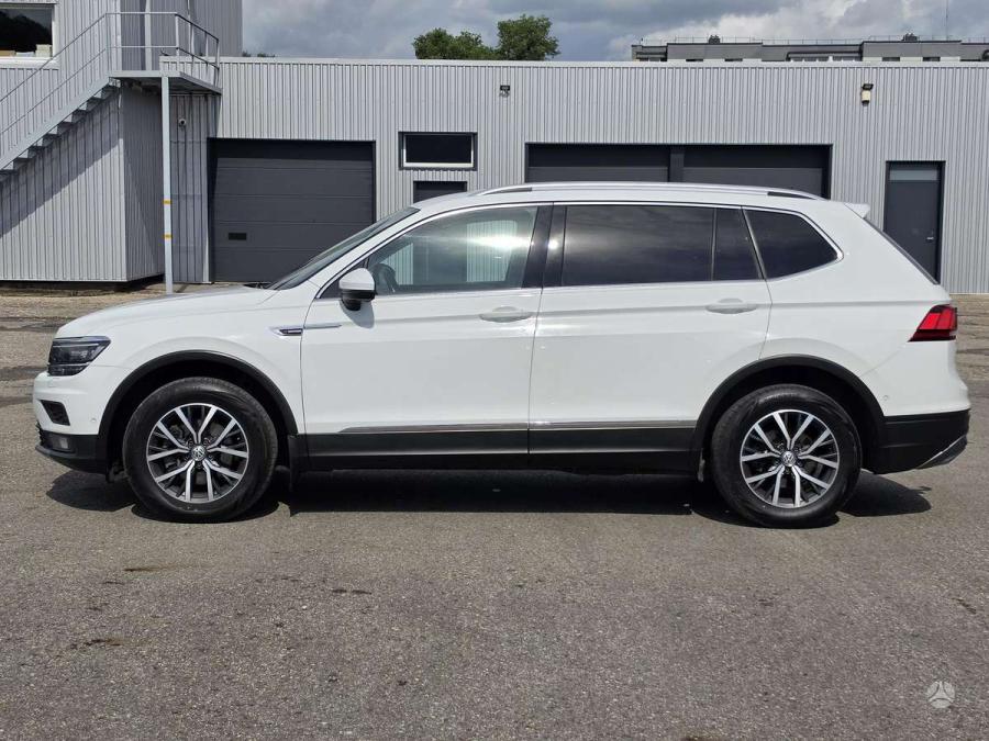 Белый Фольксваген Tiguan Allspace 2019 в Ионава, объемом двигателя 2.00 л и пробегом 270 тыс. км за 15900 €, фото 12 на AUTOMOTO.COM.LV