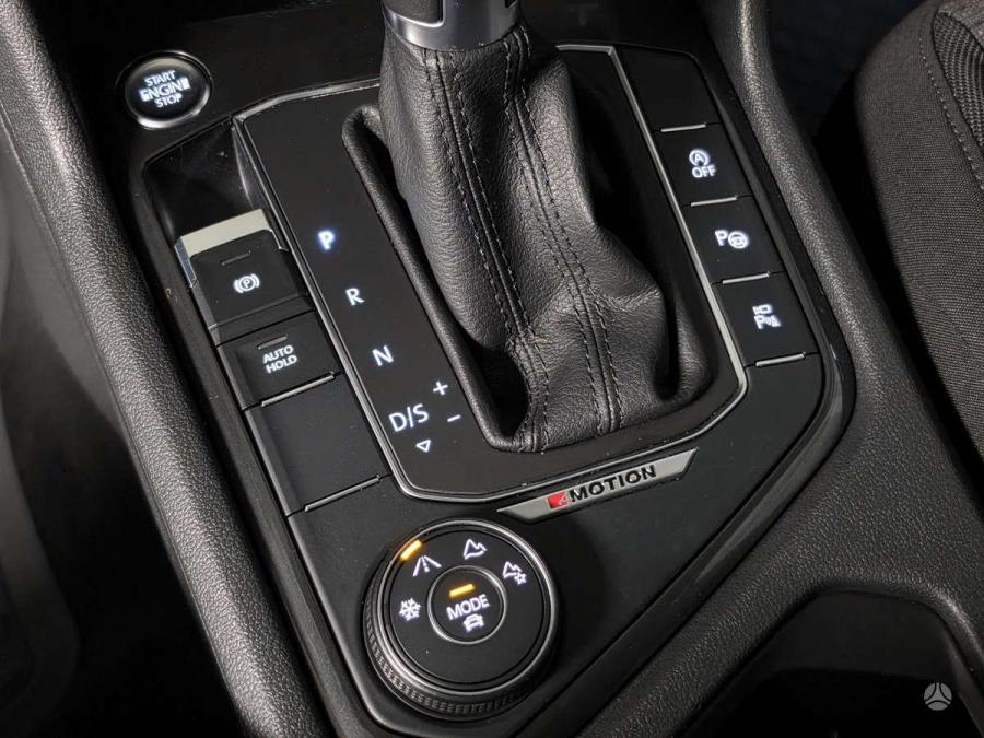 Белый Фольксваген Tiguan Allspace 2019 в Ионава, объемом двигателя 2.00 л и пробегом 270 тыс. км за 15900 €, фото 25 на AUTOMOTO.COM.LV