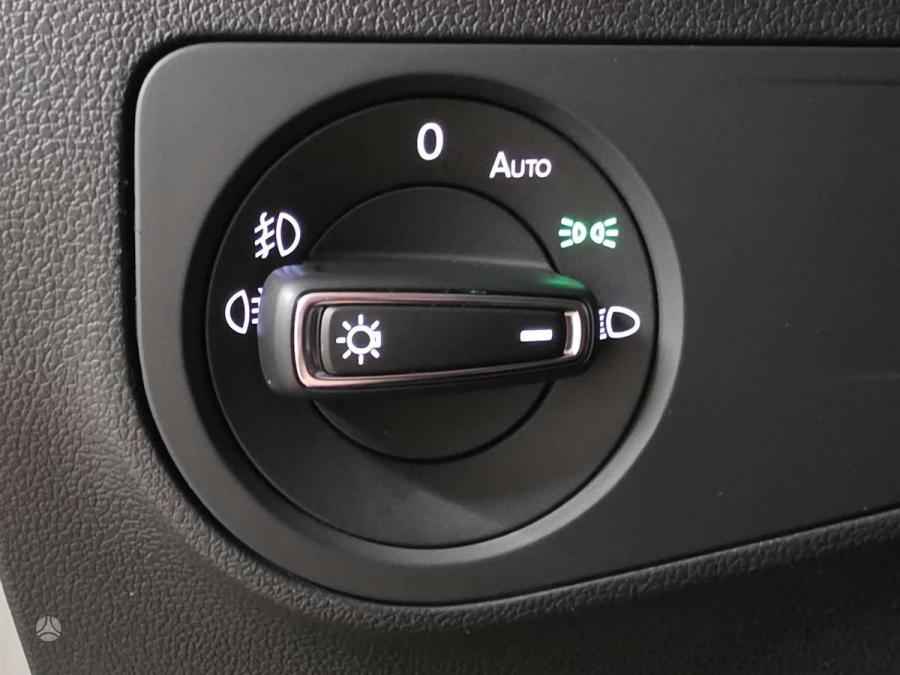 Balts Volkswagen Tiguan Allspace 2019 Jonava, ar dzinēja tilpumu 2.00 L un nobraukumu 270 tūkst. km par 15500 €, foto 28 vietnē AUTOMOTO.COM.LV