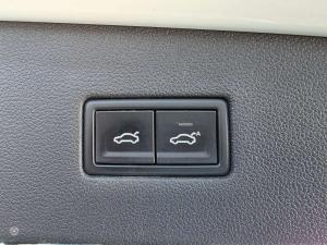 Balts Volkswagen Tiguan Allspace 2019 Jonava, ar dzinēja tilpumu 2.00 L un nobraukumu 270 tūkst. km par 15500 €, foto 31 vietnē AUTOMOTO.COM.LV