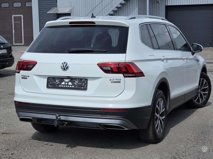Белый Фольксваген Tiguan Allspace 2019 в Ионава, объемом двигателя 2.00 л и пробегом 270 тыс. км за 14700 €, фото 6 на AUTOMOTO.COM.LV