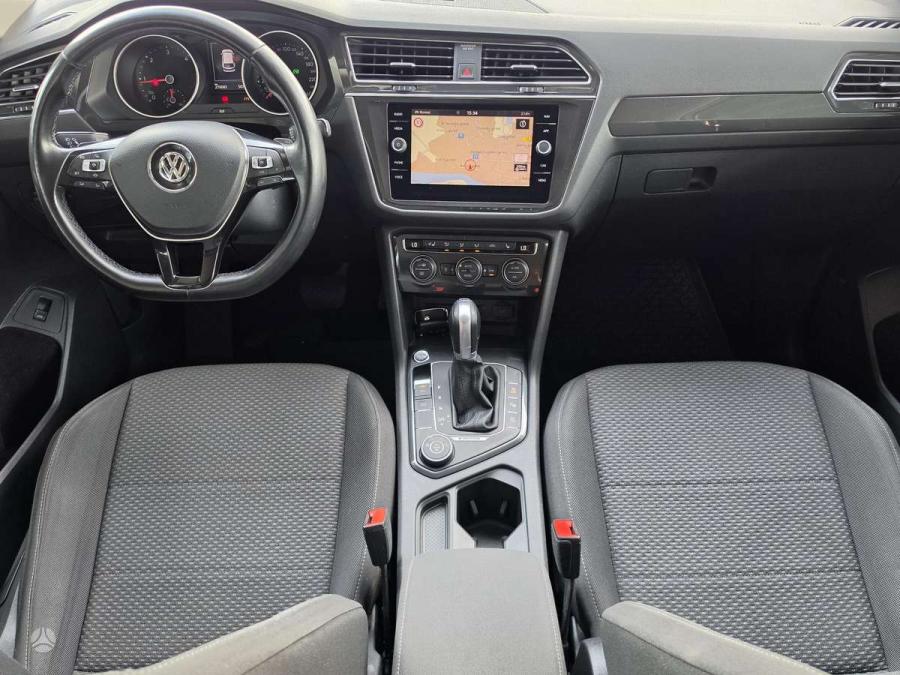 Белый Фольксваген Tiguan Allspace 2019 в Ионава, объемом двигателя 2.00 л и пробегом 270 тыс. км за 14700 €, фото 26 на AUTOMOTO.COM.LV