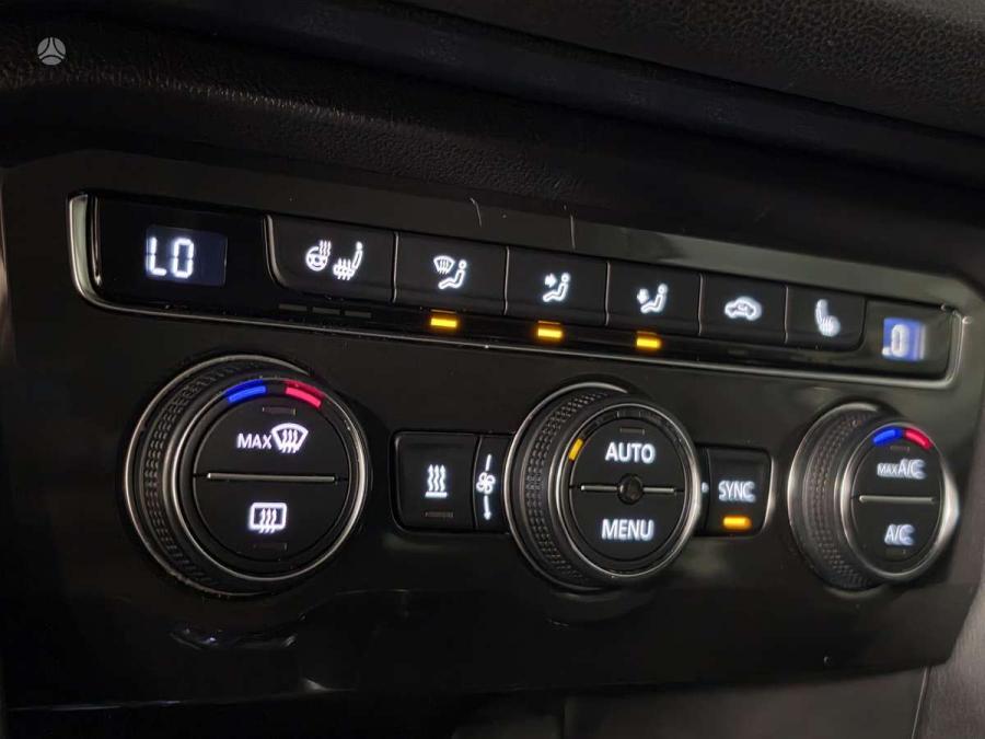Белый Фольксваген Tiguan Allspace 2019 в Ионава, объемом двигателя 2.00 л и пробегом 270 тыс. км за 14700 €, фото 35 на AUTOMOTO.COM.LV