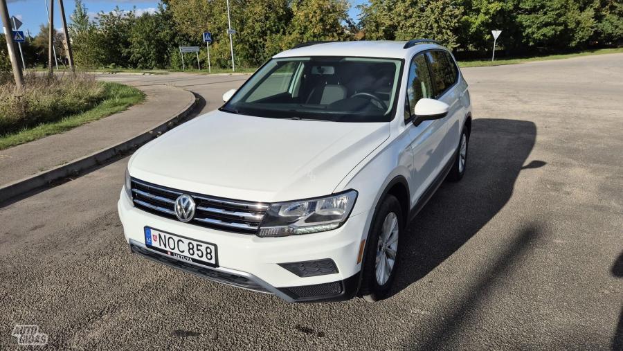 Белый Фольксваген Tiguan Allspace 2019 в Акмяне, объемом двигателя 2.00 л и пробегом 80 тыс. км за 14200 €, фото 1 на AUTOMOTO.COM.LV