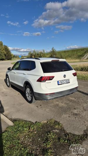 Белый Фольксваген Tiguan Allspace 2019 в Акмяне, объемом двигателя 2.00 л и пробегом 80 тыс. км за 14200 €, фото 6 на AUTOMOTO.COM.LV