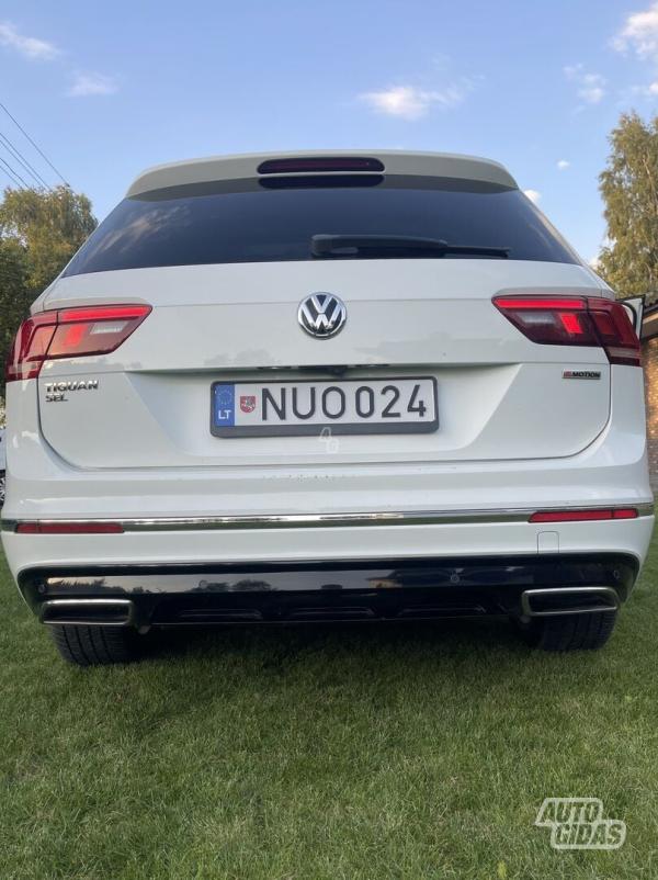 Volkswagen Tiguan Allspace 2019 Viļņa vietnē Balts Volkswagen Tiguan Allspace 2019 Viļņa, ar dzinēja tilpumu 2.00 L un nobraukumu 68 tūkst. km par 20500 €, foto 9 vietnē AUTOMOTO.COM.LV