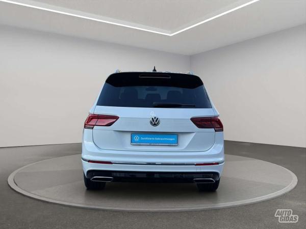Balts Volkswagen Tiguan Allspace 2020 Kauņa, ar dzinēja tilpumu 1.50 L un nobraukumu 58 tūkst. km par 32473 €, foto 7 vietnē AUTOMOTO.COM.LV