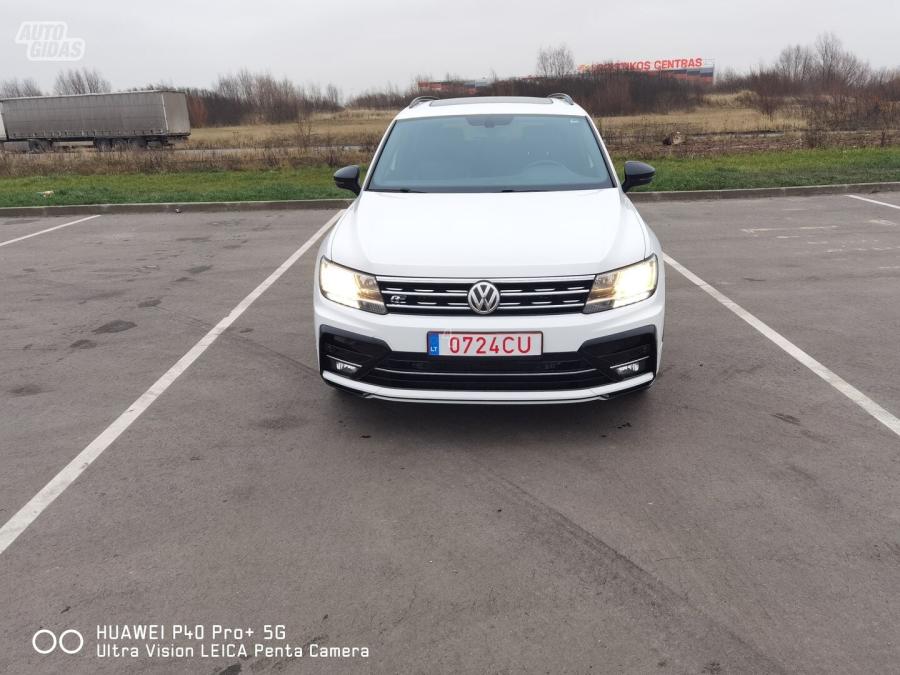 White Volkswagen Tiguan Allspace 2021 in Kaunas, with an engine capacity of 2.00 L and mileage of 144 thousand km for 19500 €, photo 6 on AUTOMOTO.COM.LV