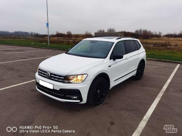 Balts Volkswagen Tiguan Allspace 2021 Kauņa, ar dzinēja tilpumu 2.00 L un nobraukumu 147 tūkst. km par 16000 €, foto 1 vietnē AUTOMOTO.COM.LV