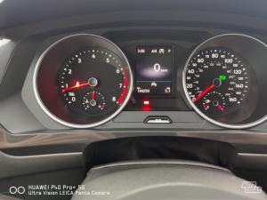 White Volkswagen Tiguan Allspace 2021 in Kaunas, with an engine capacity of 2.00 L and mileage of 147 thousand km for 16000 €, photo 11 on AUTOMOTO.COM.LV