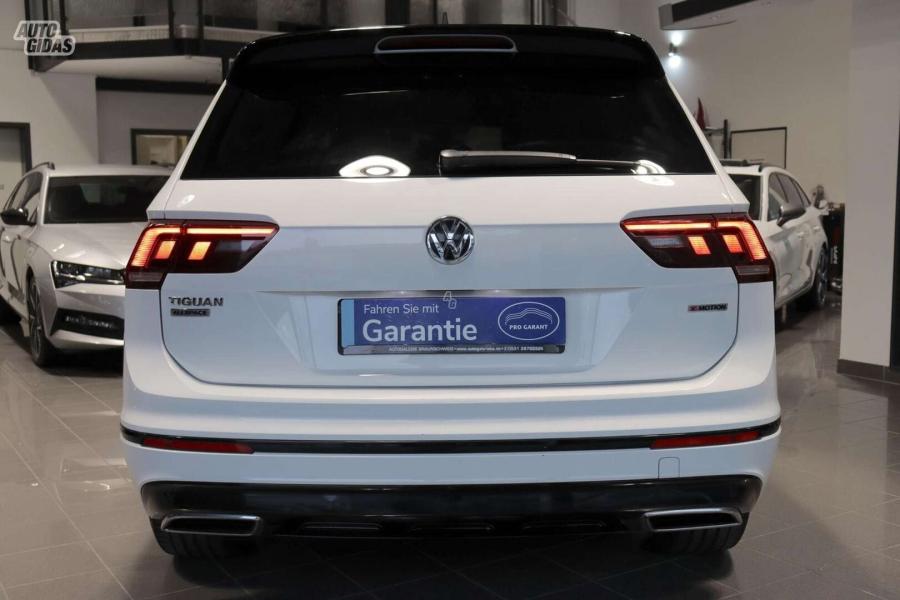 White Volkswagen Tiguan Allspace 2021 in Kaunas, with an engine capacity of 2.00 L and mileage of 91 thousand km for 29559 €, photo 7 on AUTOMOTO.COM.LV