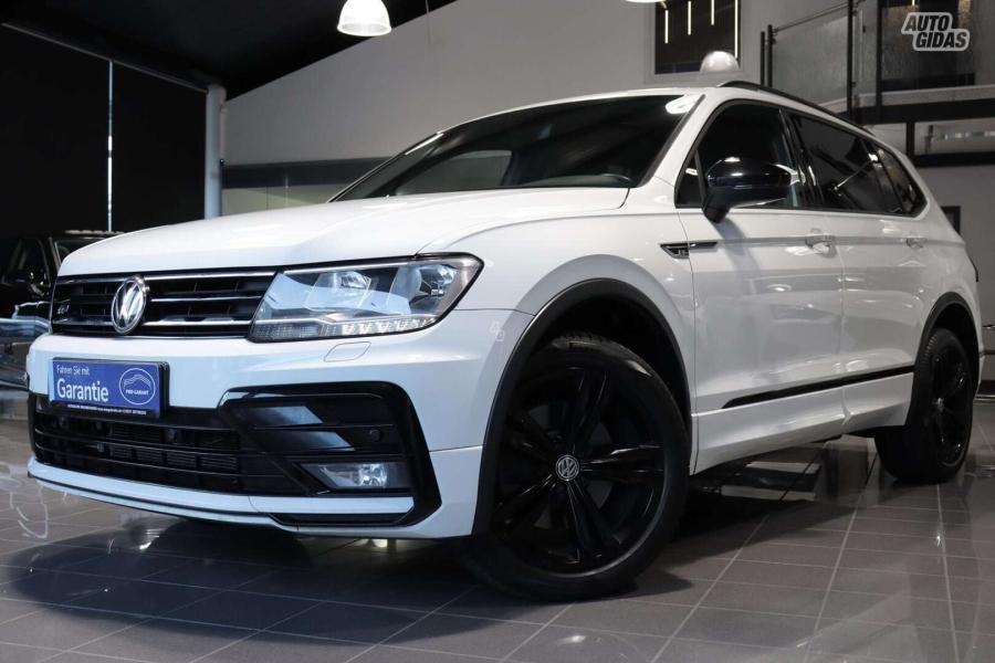 White Volkswagen Tiguan Allspace 2021 in Kaunas, with an engine capacity of 2.00 L and mileage of 91 thousand km for 29559 €, photo 8 on AUTOMOTO.COM.LV