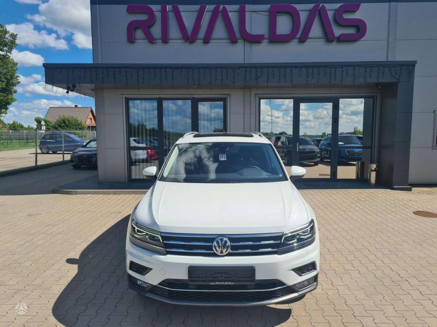 Balts Volkswagen Tiguan Allspace 2021 Šauļi, ar dzinēja tilpumu 1.50 L un nobraukumu 185 tūkst. km par 20500 €, foto 1 vietnē AUTOMOTO.COM.LV