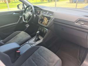 Balts Volkswagen Tiguan Allspace 2021 Šauļi, ar dzinēja tilpumu 1.50 L un nobraukumu 185 tūkst. km par 20500 €, foto 14 vietnē AUTOMOTO.COM.LV