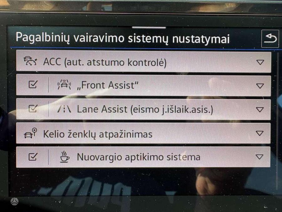 Balts Volkswagen Tiguan Allspace 2021 Viļņa, ar dzinēja tilpumu 1.97 L un nobraukumu 211 tūkst. km par 18990 €, foto 13 vietnē AUTOMOTO.COM.LV