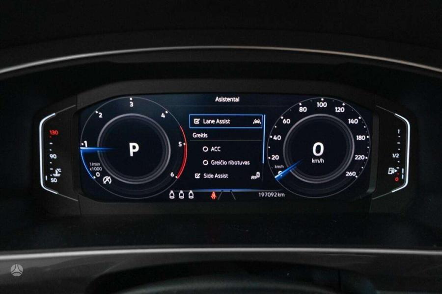 White Volkswagen Tiguan Allspace 2021 in Vilnius, with an engine capacity of 2.00 L and mileage of 196 thousand km for 20900 €, photo 12 on AUTOMOTO.COM.LV