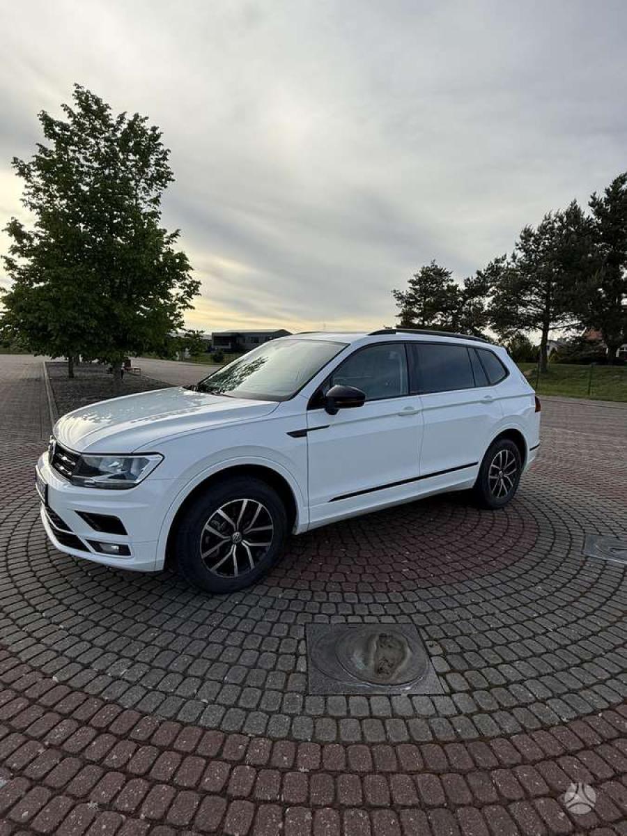 Balts Volkswagen Tiguan Allspace 2021 Šilutė, ar dzinēja tilpumu 1.98 L un nobraukumu 58 tūkst. km par 19500 €, foto 3 vietnē AUTOMOTO.COM.LV
