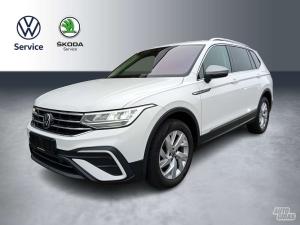 White Volkswagen Tiguan Allspace 2022 in Kaunas, with an engine capacity of 2.00 L and mileage of 72 thousand km for 32141 €, photo  on AUTOMOTO.COM.LV