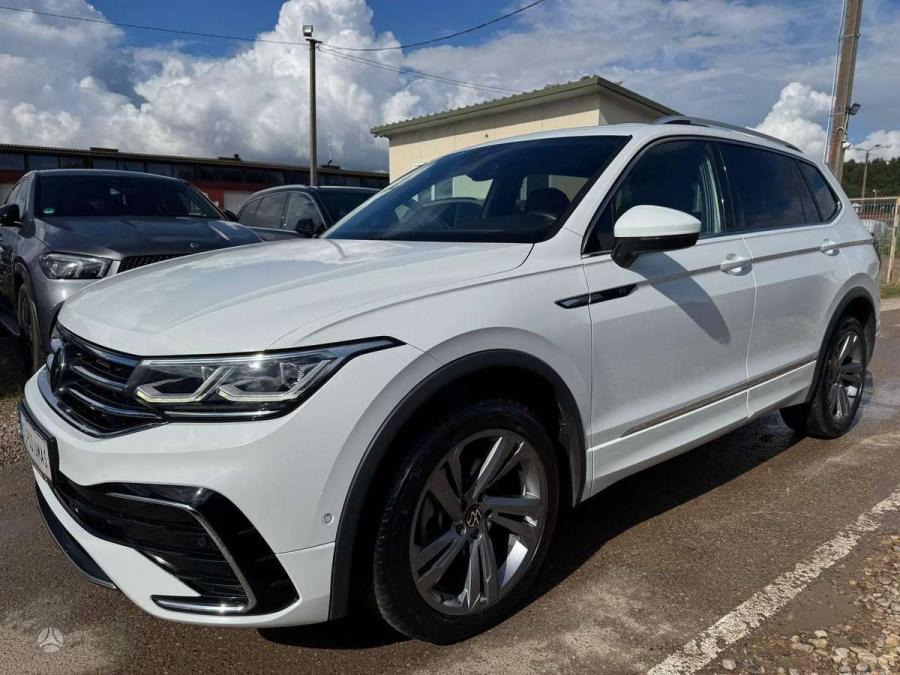 Balts Volkswagen Tiguan Allspace 2022 Viļņa, ar dzinēja tilpumu 1.97 L un nobraukumu 173 tūkst. km par 22800 €, foto 1 vietnē AUTOMOTO.COM.LV