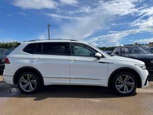 Balts Volkswagen Tiguan Allspace 2022 Viļņa, ar dzinēja tilpumu 1.97 L un nobraukumu 173 tūkst. km par 22800 €, foto 6 vietnē AUTOMOTO.COM.LV