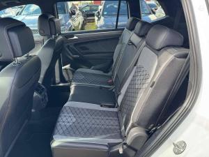 Balts Volkswagen Tiguan Allspace 2022 Viļņa, ar dzinēja tilpumu 1.97 L un nobraukumu 173 tūkst. km par 22800 €, foto 13 vietnē AUTOMOTO.COM.LV