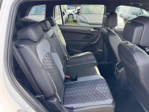 Balts Volkswagen Tiguan Allspace 2022 Viļņa, ar dzinēja tilpumu 1.97 L un nobraukumu 173 tūkst. km par 22800 €, foto 16 vietnē AUTOMOTO.COM.LV