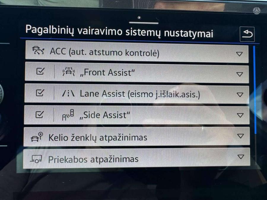 Balts Volkswagen Tiguan Allspace 2022 Viļņa, ar dzinēja tilpumu 1.97 L un nobraukumu 173 tūkst. km par 22800 €, foto 22 vietnē AUTOMOTO.COM.LV