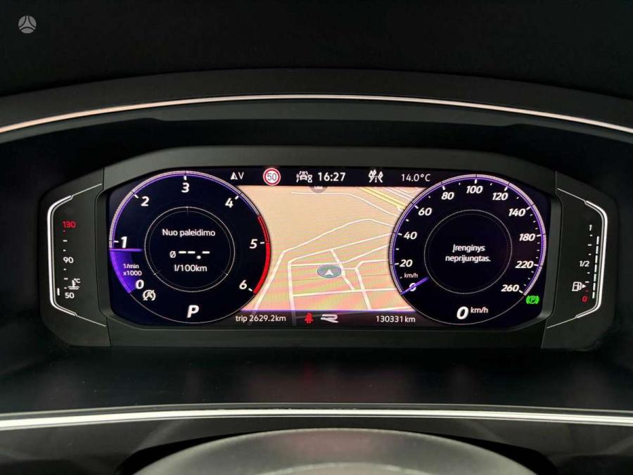 White Volkswagen Tiguan Allspace 2022 in Vilnius, with an engine capacity of 2.00 L and mileage of 130 thousand km for 29800 €, photo 25 on AUTOMOTO.COM.LV