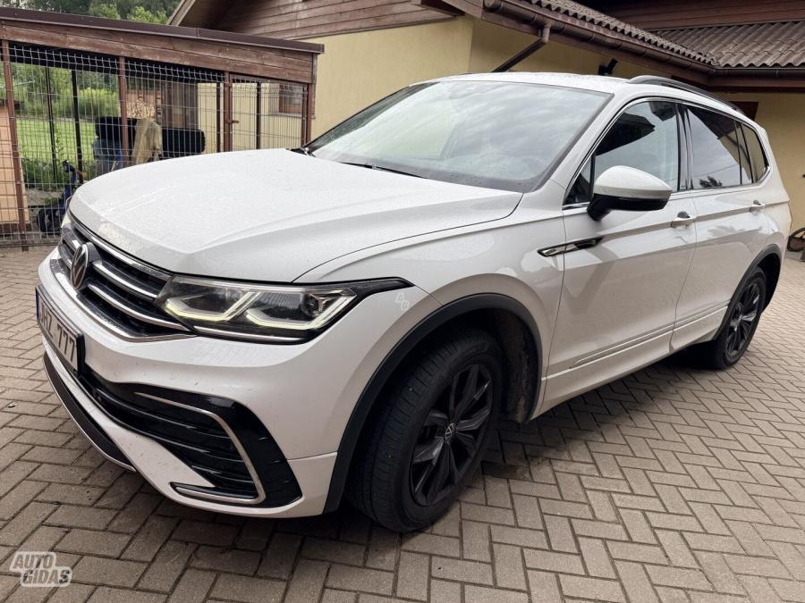 Белый Фольксваген Tiguan Allspace 2022 в Вильнюс, объемом двигателя 2.00 л и пробегом 44 тыс. км за 29000 €, фото 3 на AUTOMOTO.COM.LV