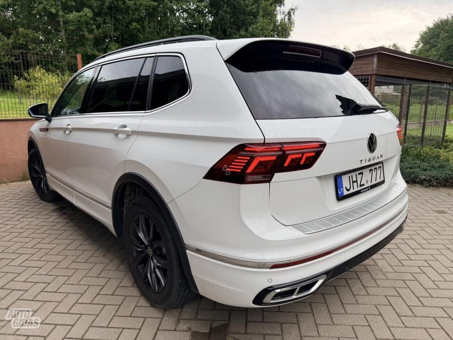 Белый Фольксваген Tiguan Allspace 2022 в Вильнюс, объемом двигателя 2.00 л и пробегом 44 тыс. км за 29000 €, фото 4 на AUTOMOTO.COM.LV