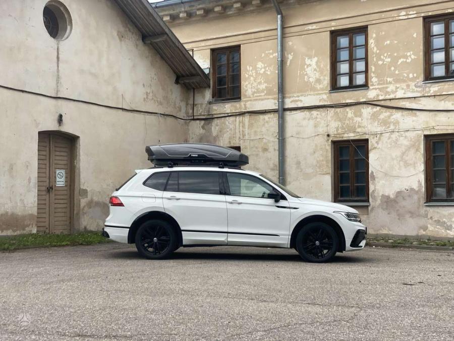 Белый Фольксваген Tiguan Allspace 2022 в Вильнюс, объемом двигателя 2.00 л и пробегом 76 тыс. км за 26000 €, фото 3 на AUTOMOTO.COM.LV