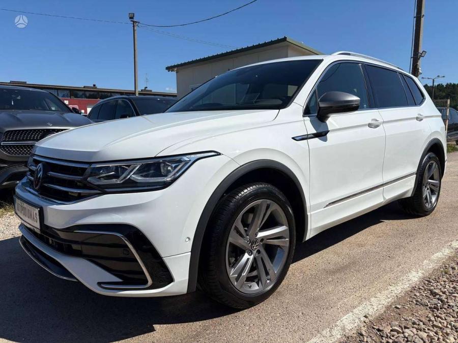 Balts Volkswagen Tiguan Allspace 2022 Viļņa, ar dzinēja tilpumu 2.00 L un nobraukumu 202 tūkst. km par 24300 €, foto 1 vietnē AUTOMOTO.COM.LV