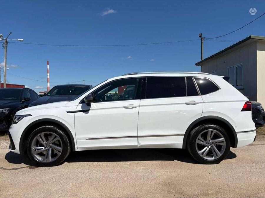 Balts Volkswagen Tiguan Allspace 2022 Viļņa, ar dzinēja tilpumu 2.00 L un nobraukumu 202 tūkst. km par 24300 €, foto 7 vietnē AUTOMOTO.COM.LV