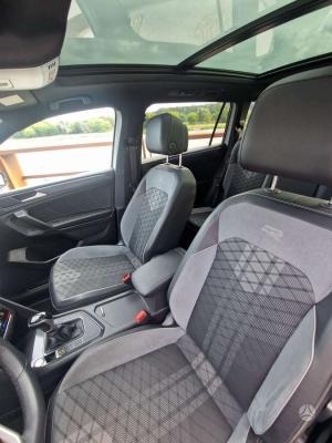 Balts Volkswagen Tiguan Allspace 2022 Kauņa, ar dzinēja tilpumu 1.50 L un nobraukumu 67 tūkst. km par 29900 €, foto 10 vietnē AUTOMOTO.COM.LV