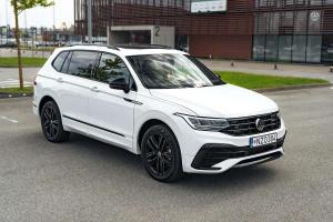 White Volkswagen Tiguan Allspace 2022 in Klaipeda, with an engine capacity of 2.00 L and mileage of 31 thousand km for 23800 €, photo 11 on AUTOMOTO.COM.LV