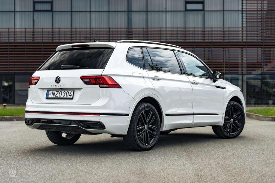 White Volkswagen Tiguan Allspace 2022 in Klaipeda, with an engine capacity of 2.00 L and mileage of 31 thousand km for 23800 €, photo 16 on AUTOMOTO.COM.LV