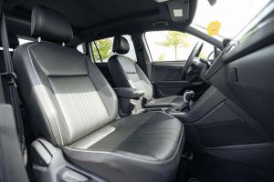 White Volkswagen Tiguan Allspace 2022 in Klaipeda, with an engine capacity of 2.00 L and mileage of 31 thousand km for 23800 €, photo 31 on AUTOMOTO.COM.LV