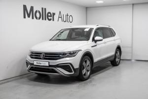 White Volkswagen Tiguan Allspace 2023 in Vilnius, with an engine capacity of 2.00 L and mileage of 90 thousand km for 29950 €, photo  on AUTOMOTO.COM.LV