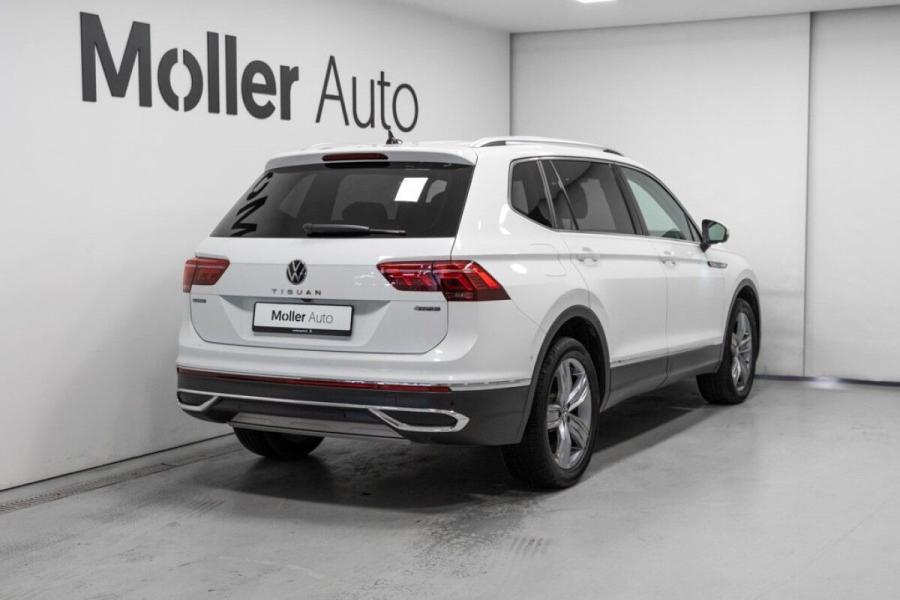 Белый Фольксваген Tiguan Allspace 2023 в Вильнюс, объемом двигателя 2.00 л и пробегом 90 тыс. км за 29950 €, фото 4 на AUTOMOTO.COM.LV