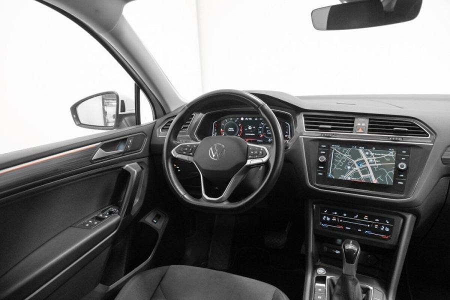 Белый Фольксваген Tiguan Allspace 2023 в Вильнюс, объемом двигателя 2.00 л и пробегом 90 тыс. км за 29950 €, фото 9 на AUTOMOTO.COM.LV