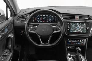 Белый Фольксваген Tiguan Allspace 2023 в Вильнюс, объемом двигателя 2.00 л и пробегом 90 тыс. км за 29950 €, фото 10 на AUTOMOTO.COM.LV