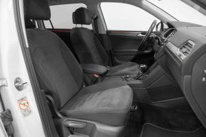 Белый Фольксваген Tiguan Allspace 2023 в Вильнюс, объемом двигателя 2.00 л и пробегом 90 тыс. км за 29950 €, фото 6 на AUTOMOTO.COM.LV