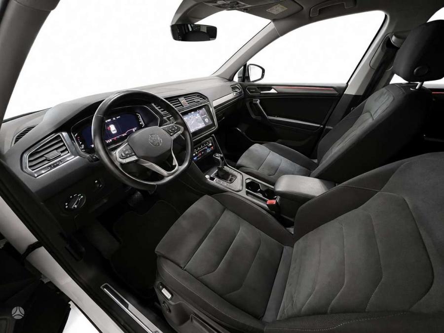 Balts Volkswagen Tiguan Allspace 2023 Kauņa, ar dzinēja tilpumu 1.97 L un nobraukumu 185 tūkst. km par 22900 €, foto 9 vietnē AUTOMOTO.COM.LV