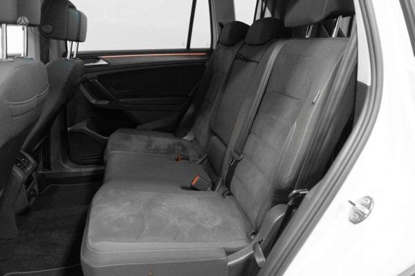 Volkswagen Tiguan Allspace 2023 Viļņa vietnē Balts Volkswagen Tiguan Allspace 2023 Viļņa, ar dzinēja tilpumu 2.00 L un nobraukumu 146 tūkst. km par 27950 €, foto 7 vietnē AUTOMOTO.COM.LV