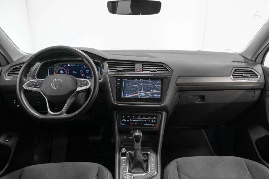 Balts Volkswagen Tiguan Allspace 2023 Viļņa, ar dzinēja tilpumu 2.00 L un nobraukumu 146 tūkst. km par 27950 €, foto 11 vietnē AUTOMOTO.COM.LV