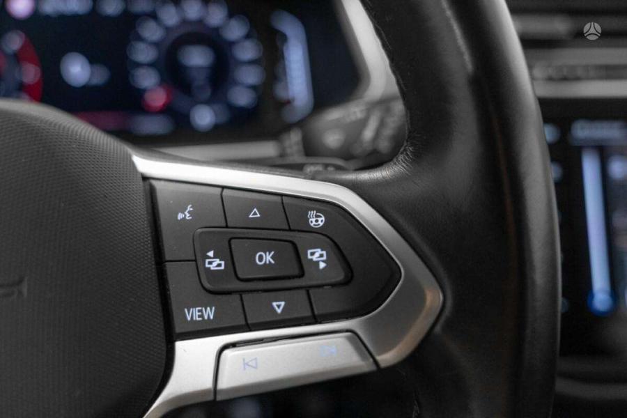Balts Volkswagen Tiguan Allspace 2023 Viļņa, ar dzinēja tilpumu 2.00 L un nobraukumu 146 tūkst. km par 27950 €, foto 14 vietnē AUTOMOTO.COM.LV