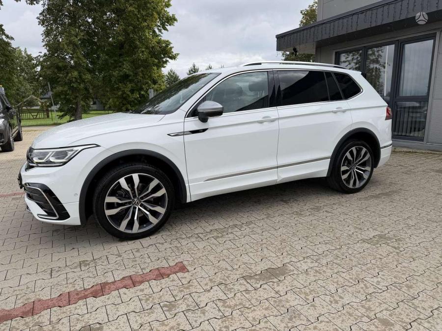 Balts Volkswagen Tiguan Allspace 2023 Šauļi, ar dzinēja tilpumu 1.97 L un nobraukumu 184 tūkst. km par 27990 €, foto 4 vietnē AUTOMOTO.COM.LV